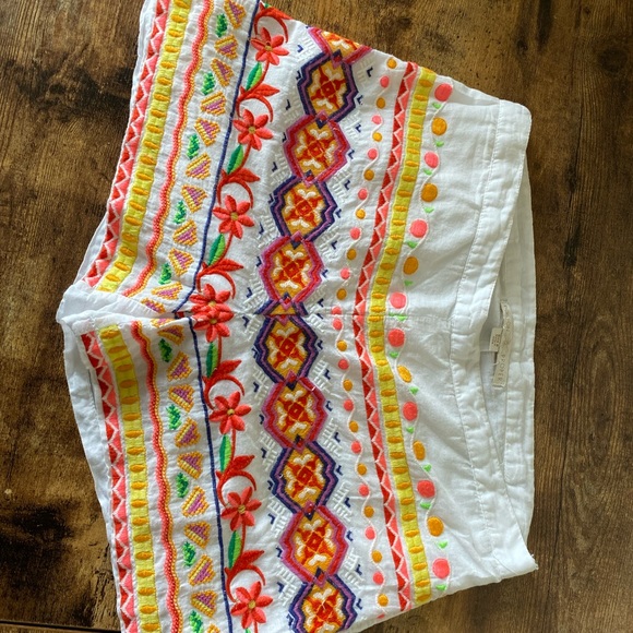 Boston Proper | Shorts | Boston Proper Embroidered Lined Shorts Summer ...